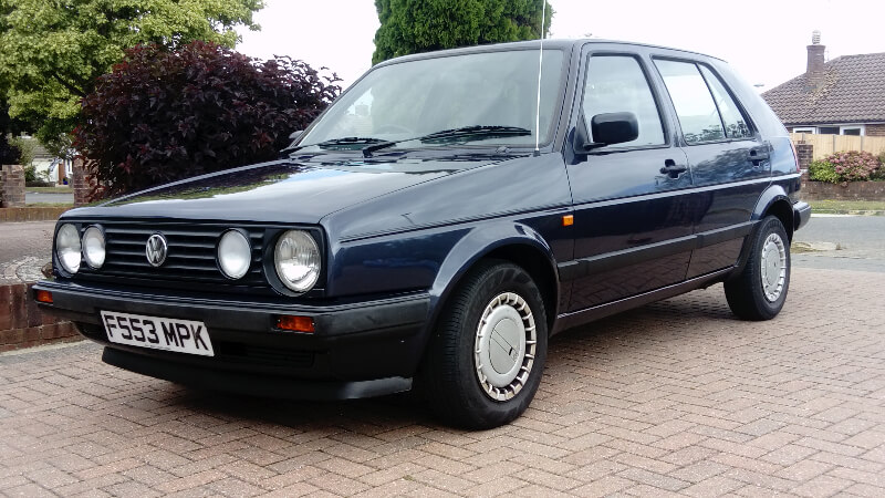 Volkswagen Golf 1988 MKII Hatchback - Australian Child Restraint ...